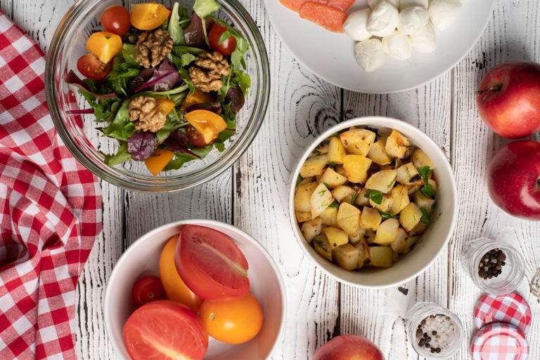 Menú de cenas ligeras: ideas, trucos y más de 60 recetas fáciles