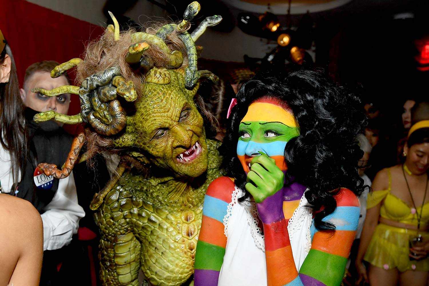 Heidi Klum’s Daughter Leni Wears Full-Body Paint Look While Posing with ...