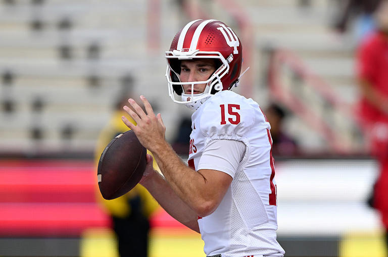 2025 Heisman Watch: Ohio State QB Julian Sayin Climbs the Leaderboard