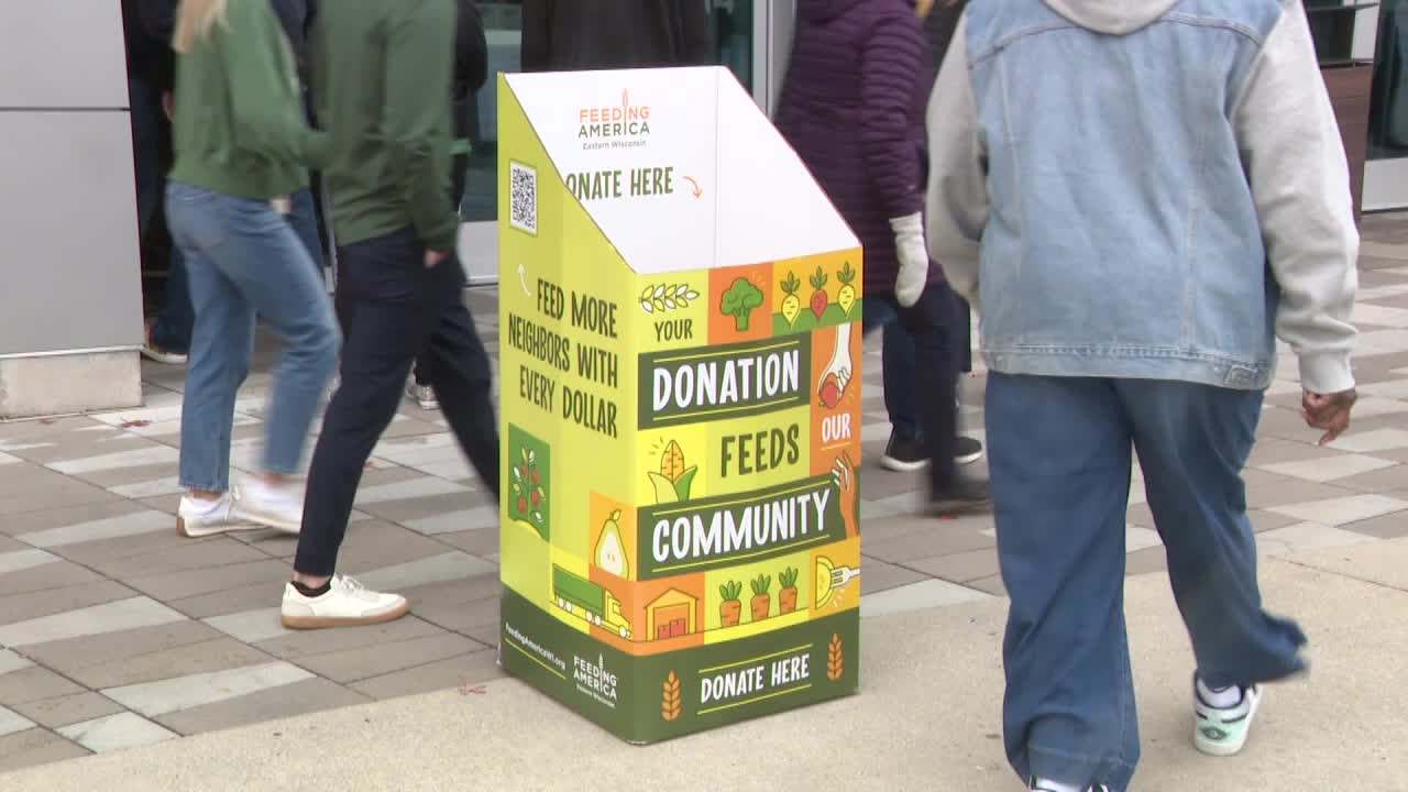 SNAP benefits: Milwaukee food donation boxes part of citywide drive