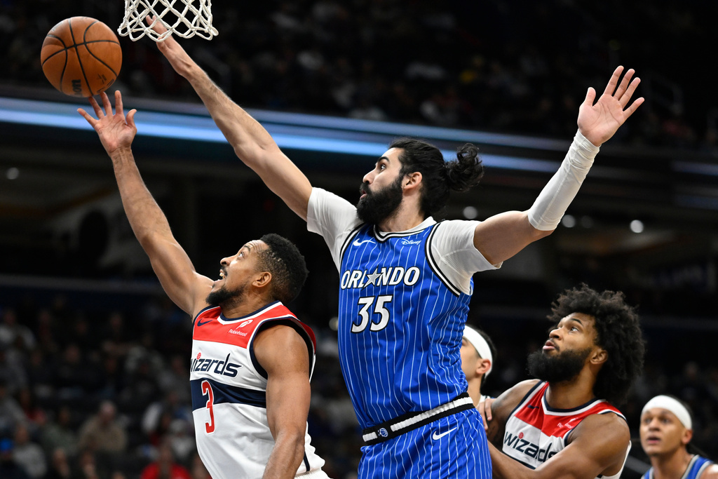 Paolo Banchero's 4th double-double powers Magic to 125-94 rout of Wizards