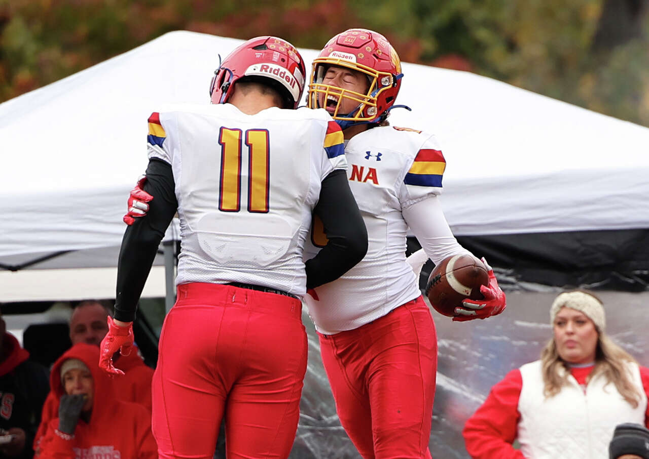 Illinois High School Football Playoff First-Round Scores