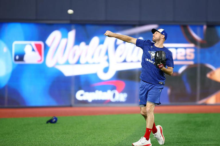 Max Scherzer eye condition explained as Blue Jays star takes hill in ...