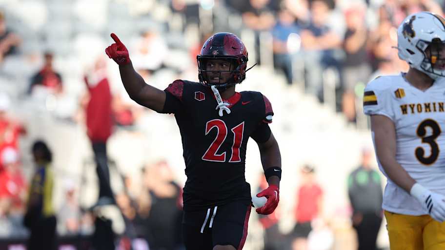 San Diego State beats Wyoming to surge into Mountain West lead