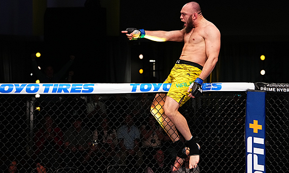 Say What? Valter Walker Claims Dog Ate His Pinky Toe