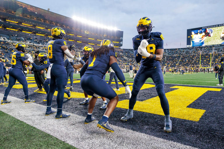 Michigan football game live updates today vs. Purdue