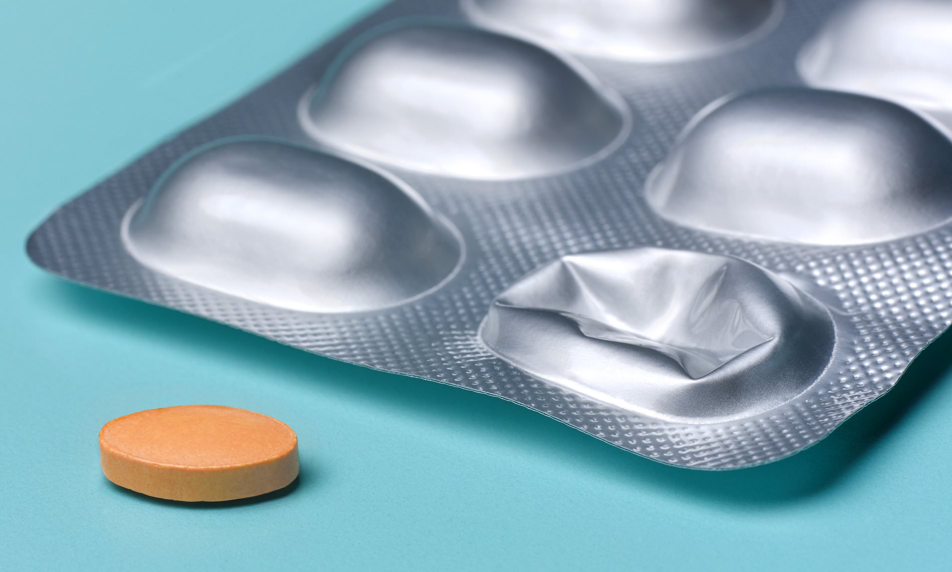 Common cholesterol drug could help prevent 'chemo brain' in cancer patients