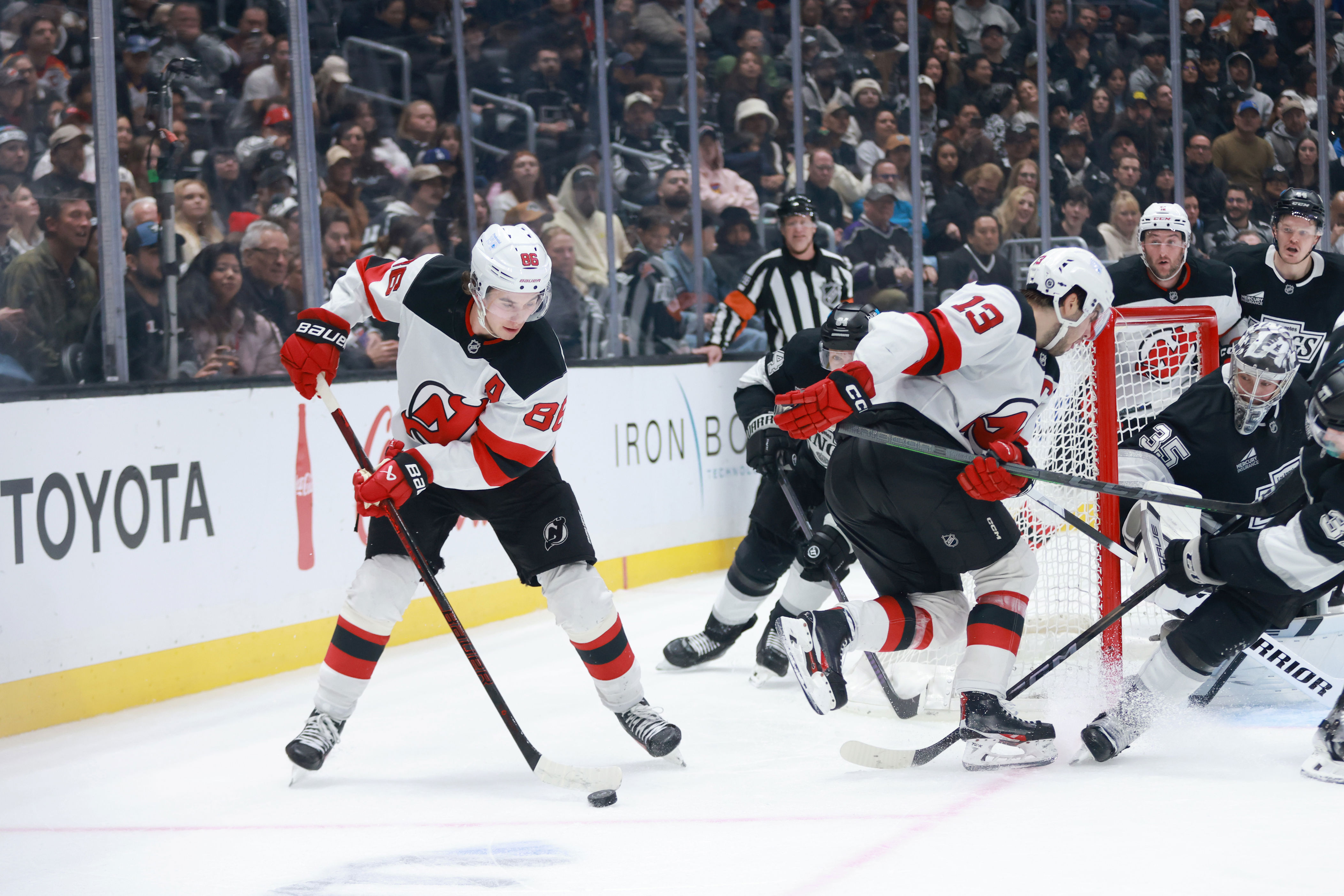 2025-26 Gamethread #12: New Jersey Devils at Los Angeles Kings