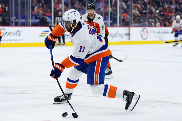 Anthony Duclair’s Islanders disappearing act makes it fair to wonder ...