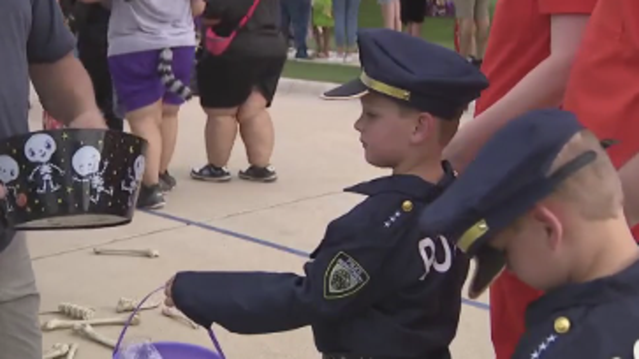 Kyle police investigate report of razor in Halloween candy