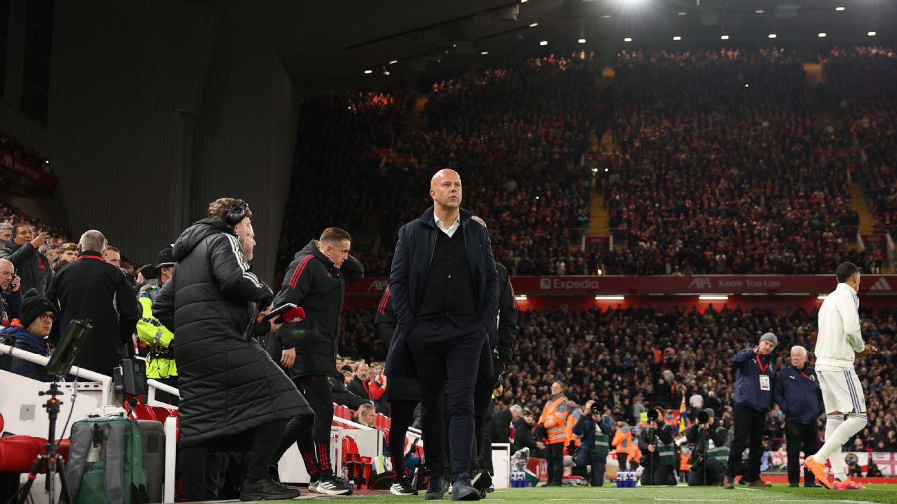 Raucous Anfield crowd backs Slot as Liverpool returns to form