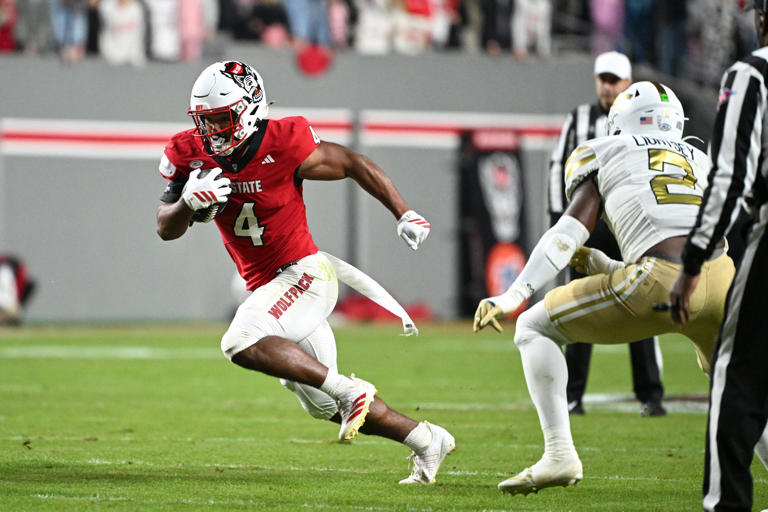 Duke Scott shines in first start, doesn't surprise NC State football in ...