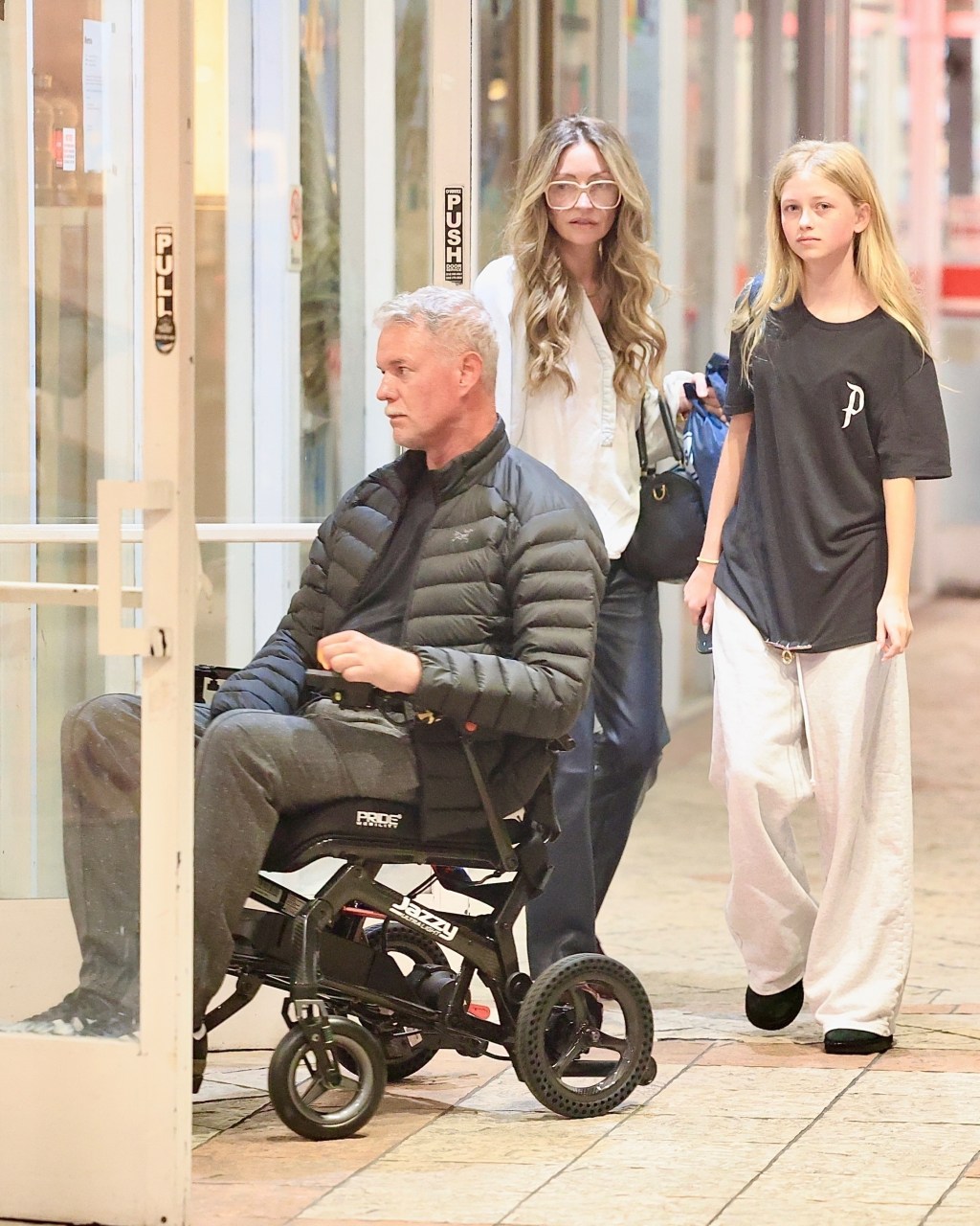 Eric Dane spotted on rare family outing with wife Rebecca Gayheart amid ...