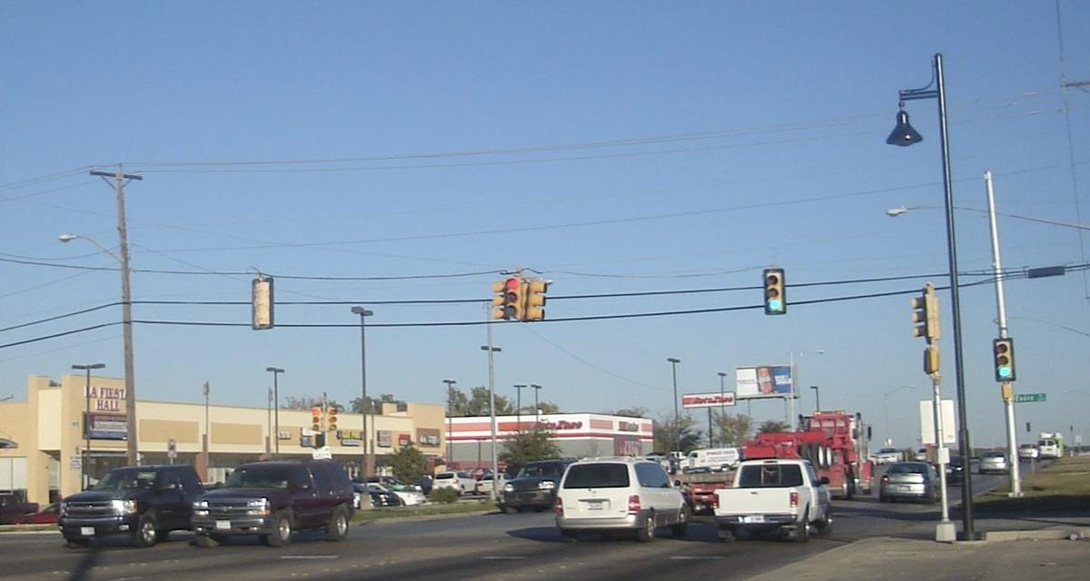 Dix mois et 2,4 millions de dollars pour allumer… un feu tricolore