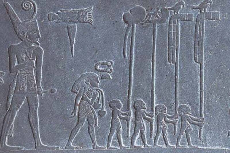 The history of flags and their hidden meaning