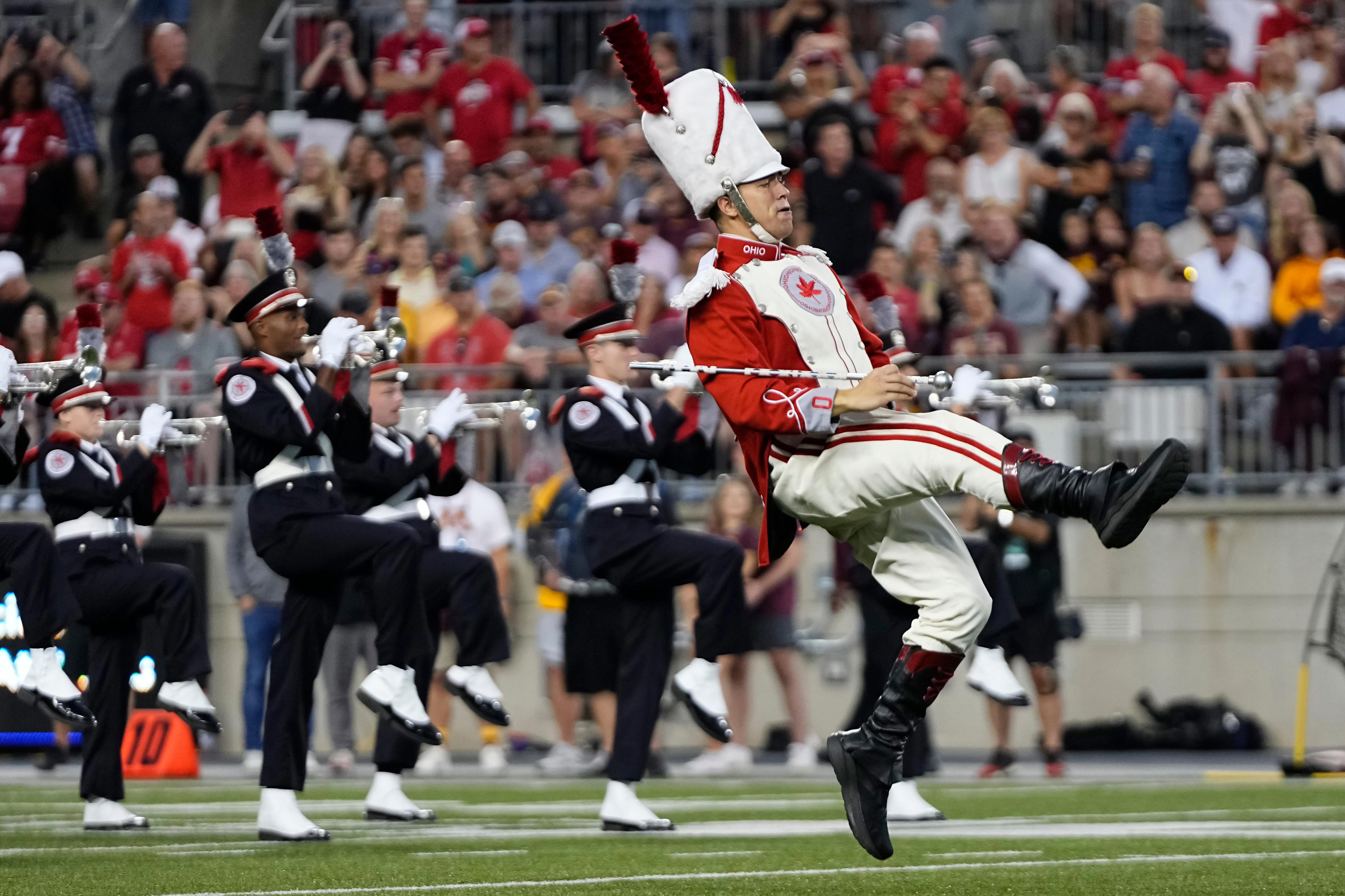 Ohio State Marching Band pays tribute to ‘Stranger Things’ during Penn ...