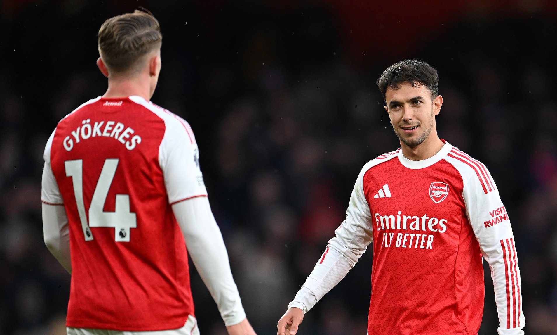 Mikel Arteta provides injury update after two Arsenal stars were forced ...