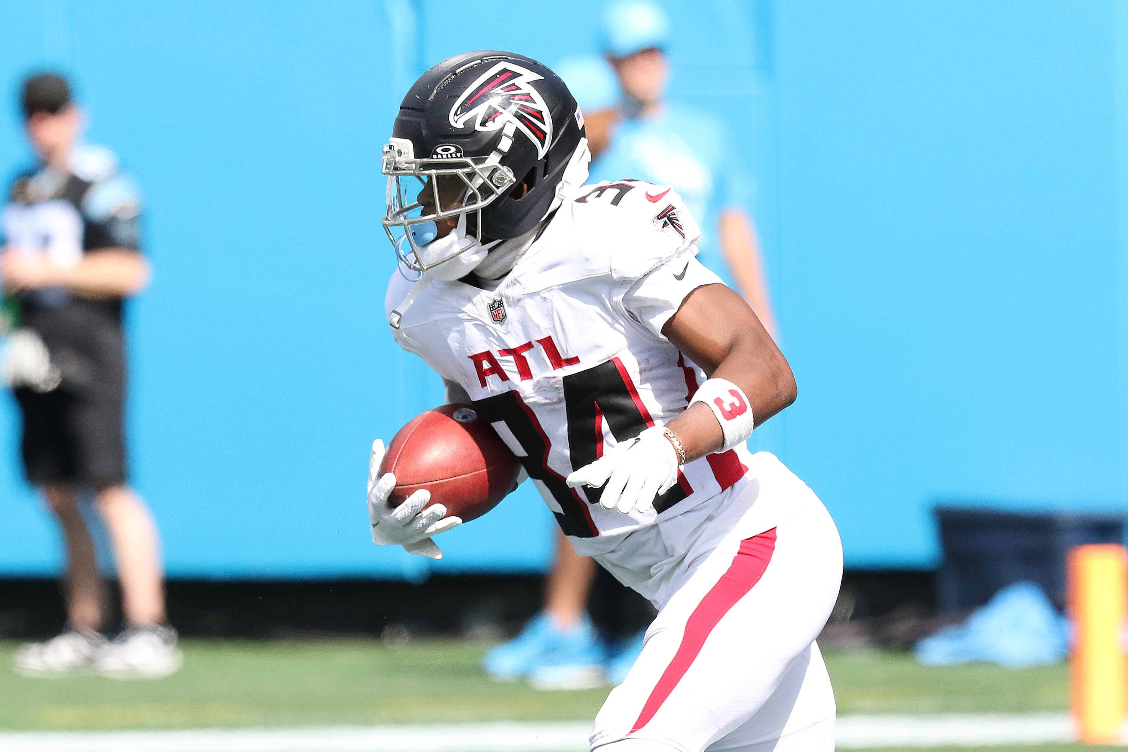 Giants roster moves: New York QB Jaxson Dart gets a new target