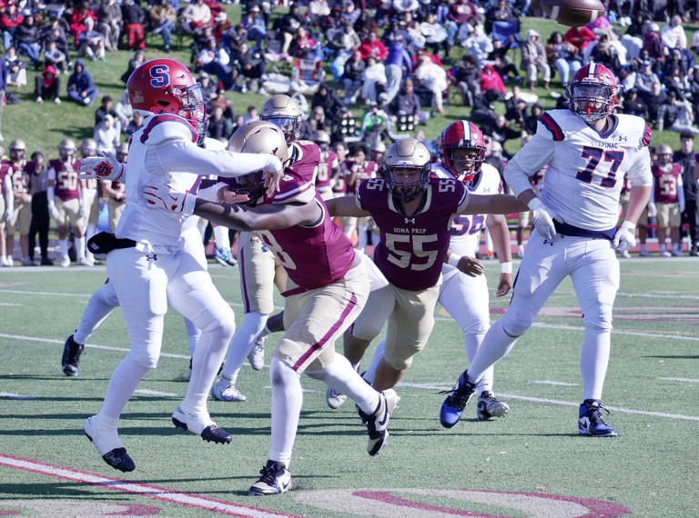 A methodical win over Stepinac confirms Iona Prep is again playing with ...