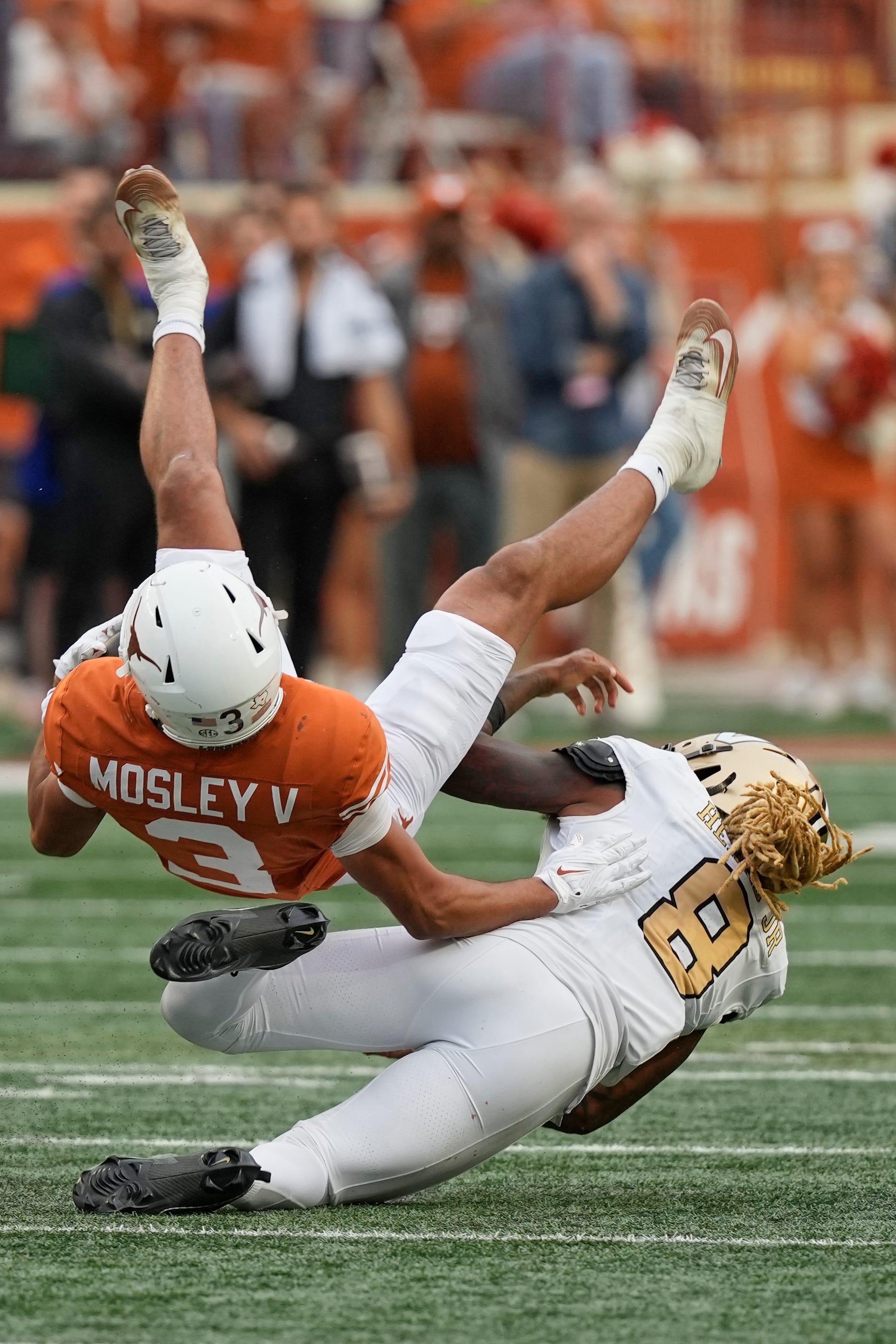 What channel Texas vs Arkansas game on TV? Start time, how to watch