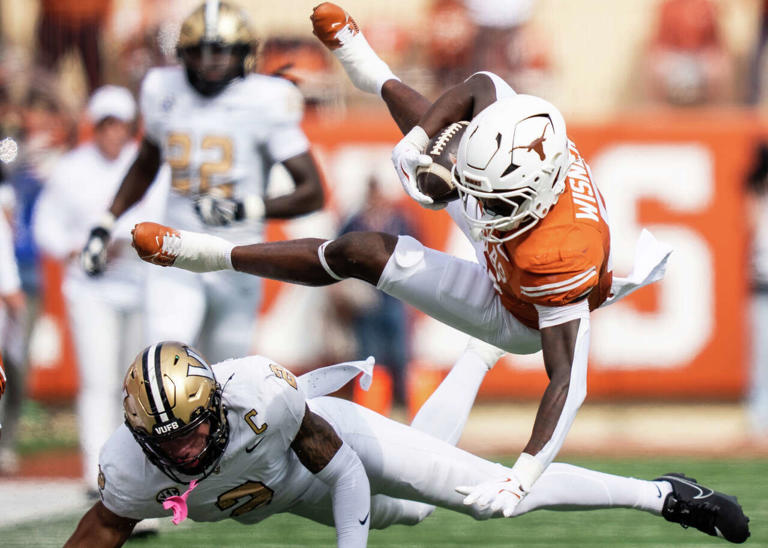 Texas football: Injury updates on Ryan Wingo, Jelani McDonald