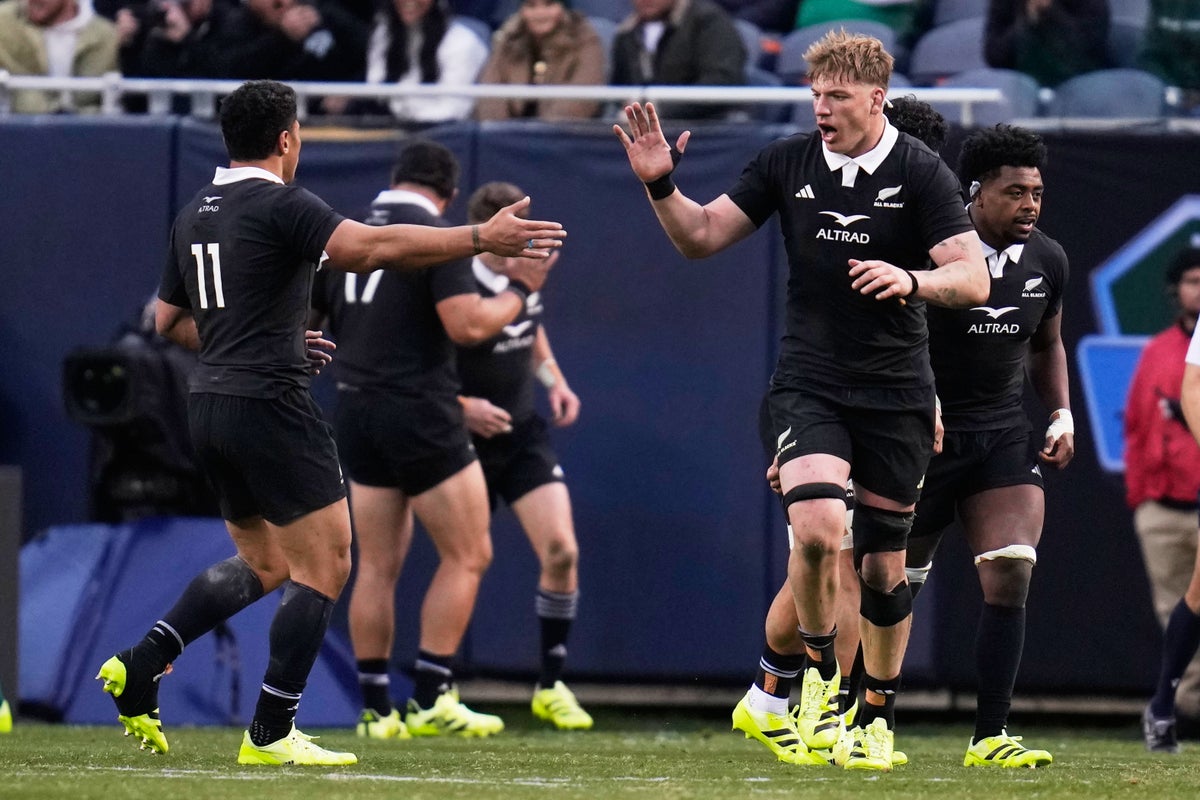 All Blacks beat Ireland in scrappy clash to earn Chicago redemption