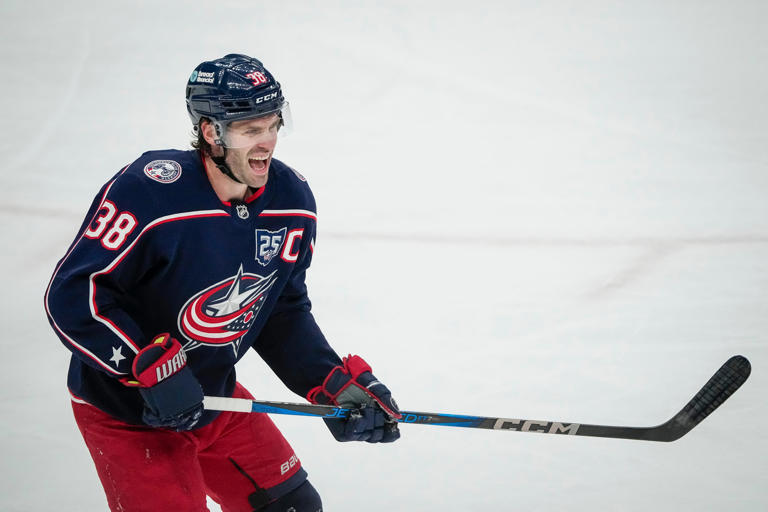 Columbus Blue Jackets captain Boone Jenner hurt, upper-body injury 'not ...