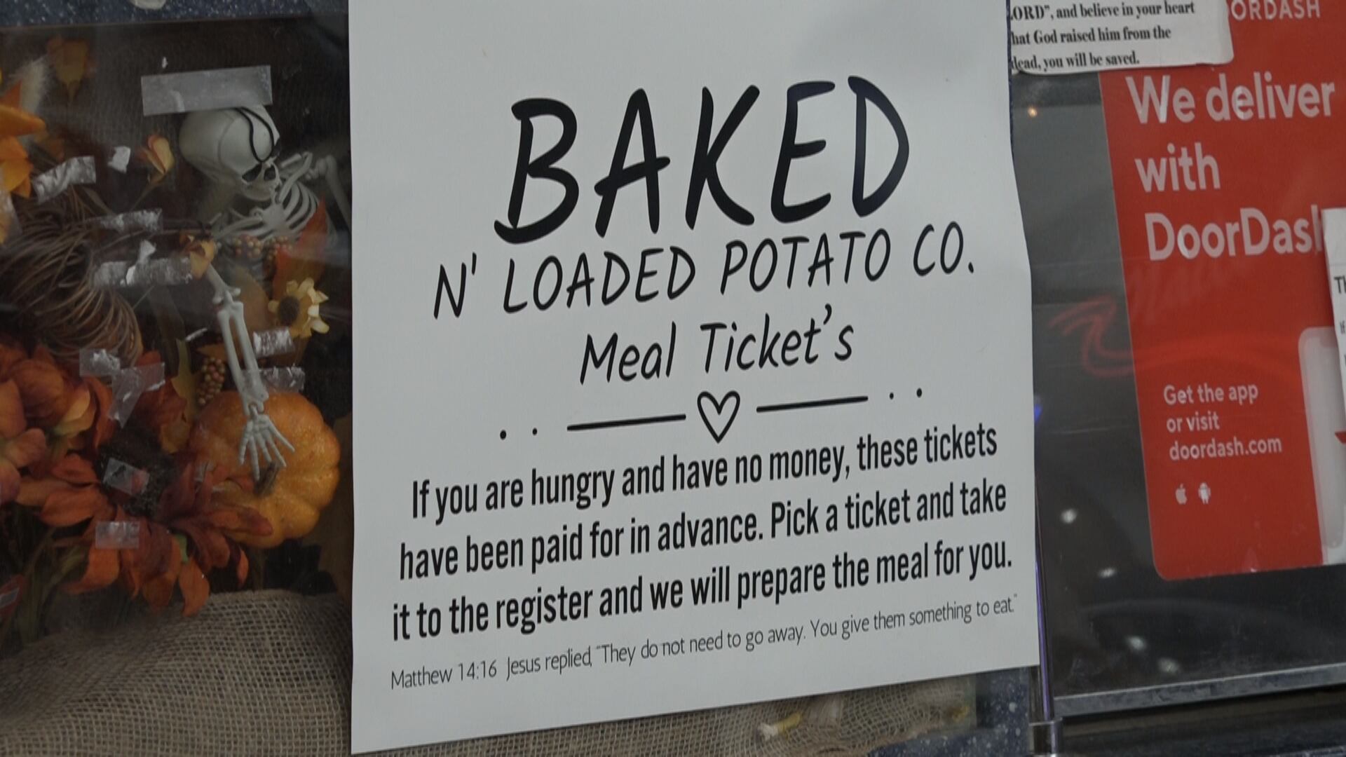 Magic Valley restaurant provides food boxes during government shutdown