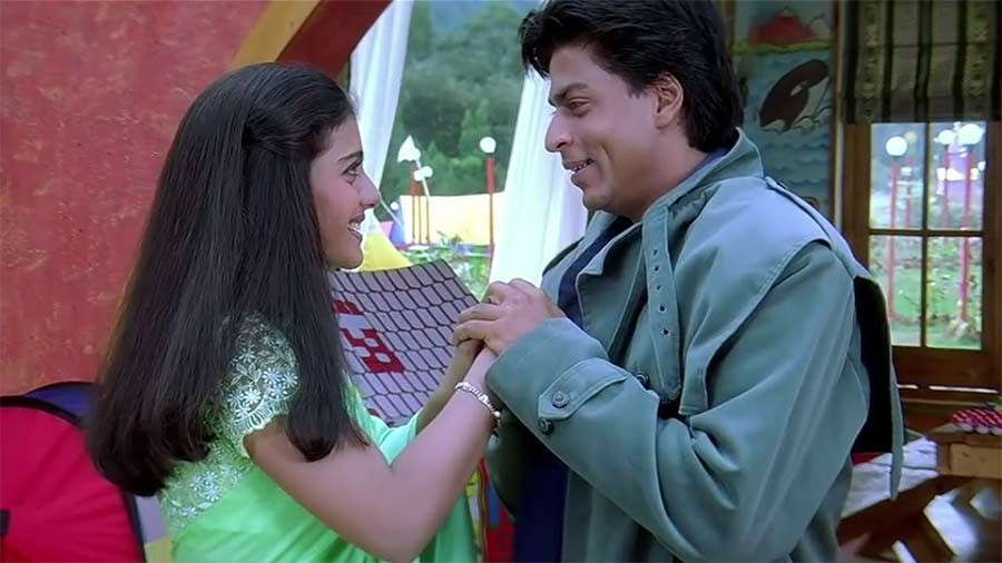 Exclusive: Shah Rukh Khan Revisits His Iconic Scenes From Devdas to Kal ...