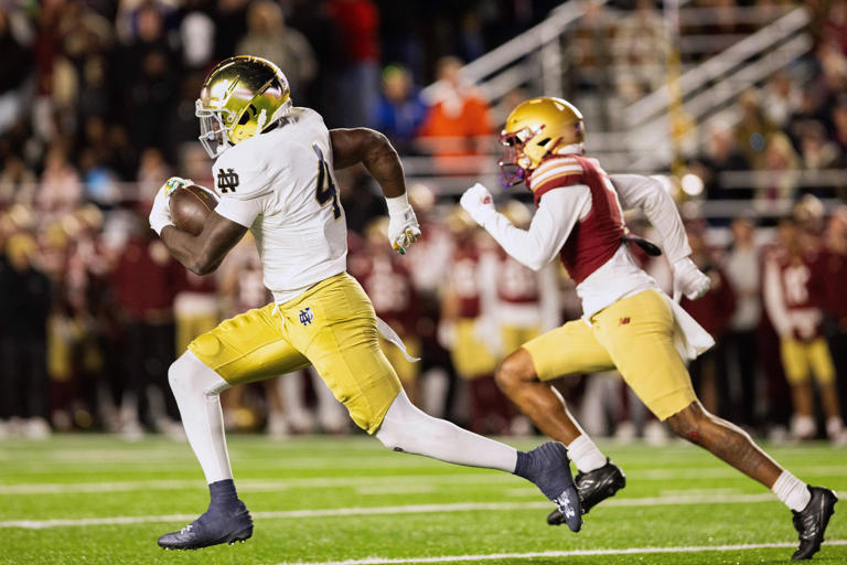 What channel is Notre Dame football vs Navy on TV today? Start time ...