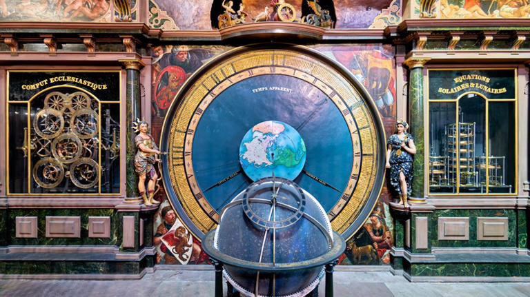 The Country That Has The Most Time Zones In The World (And It's Not The US)
