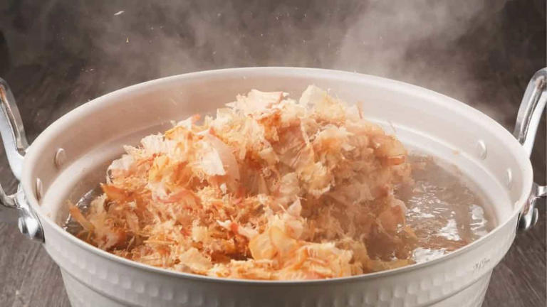 Steaming Or Boiling: Which Cooking Method Wins For Health?