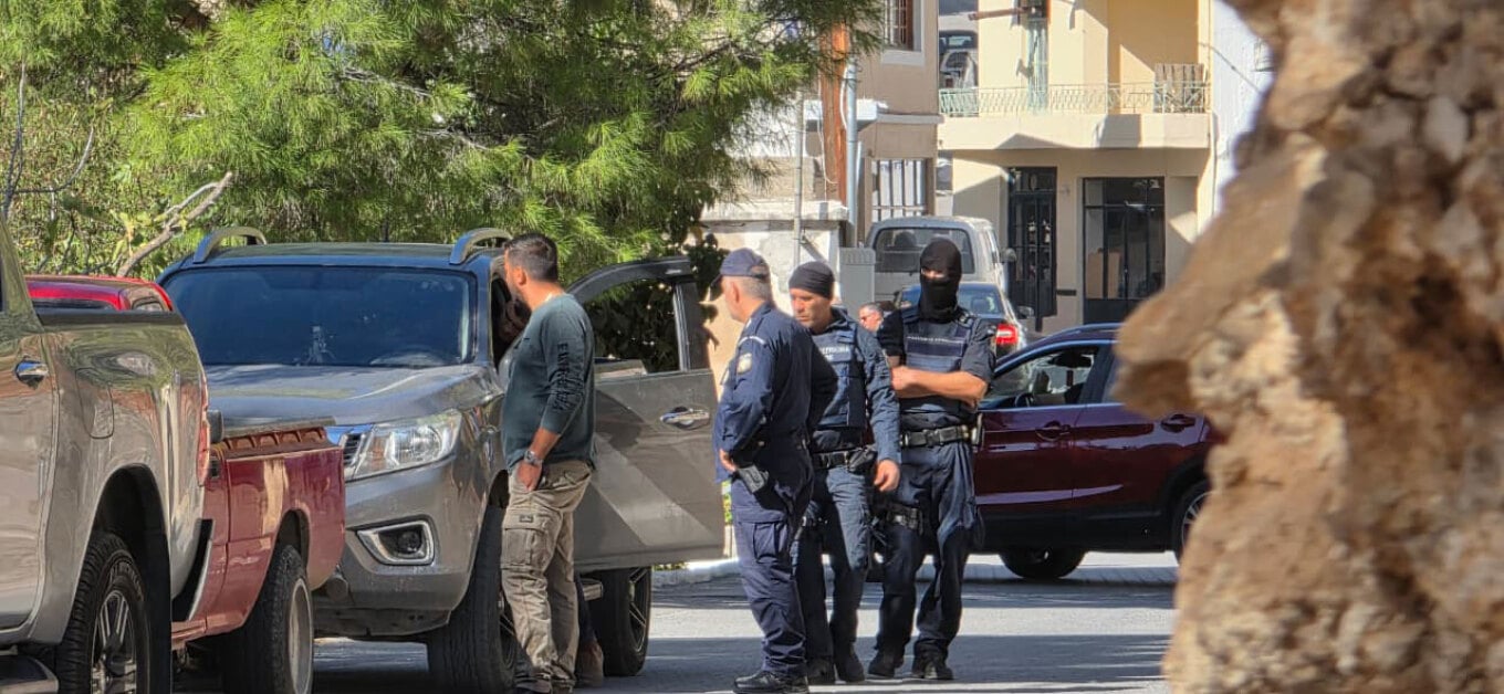 Έτσι έφτασαν οι Αρχές στα ίχνη των φυγάδων αδελφών του μακελειού στα ...