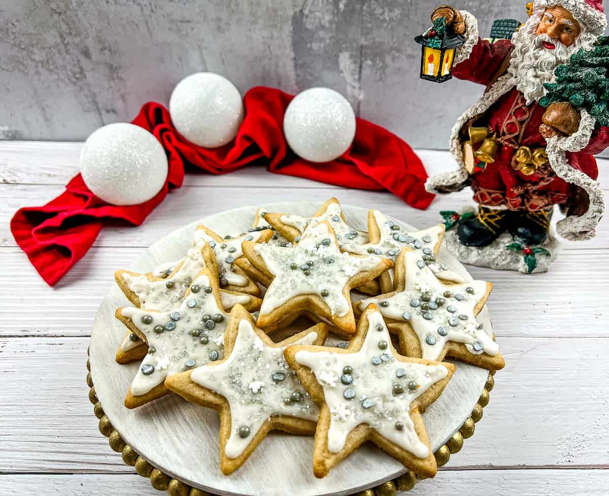 25 Christmas Cookies That Prove Sugar and Butter Still Run This Holiday
