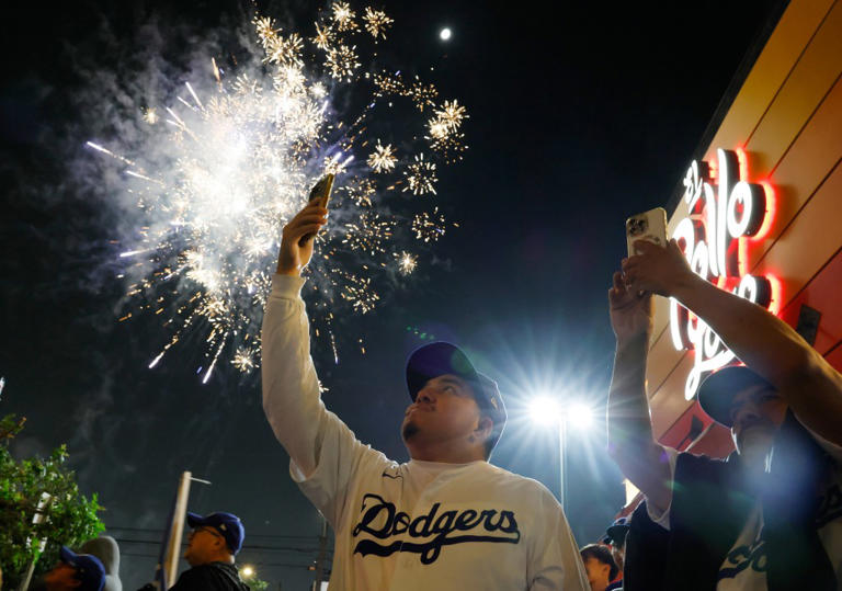 Dodgers World Series win sparks chaos in LA streets — police deploy ...