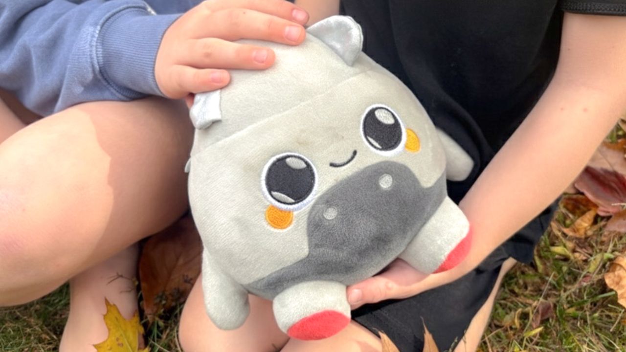 I tested this adorable AI voice toy with my 4-year-old — here’s what ...