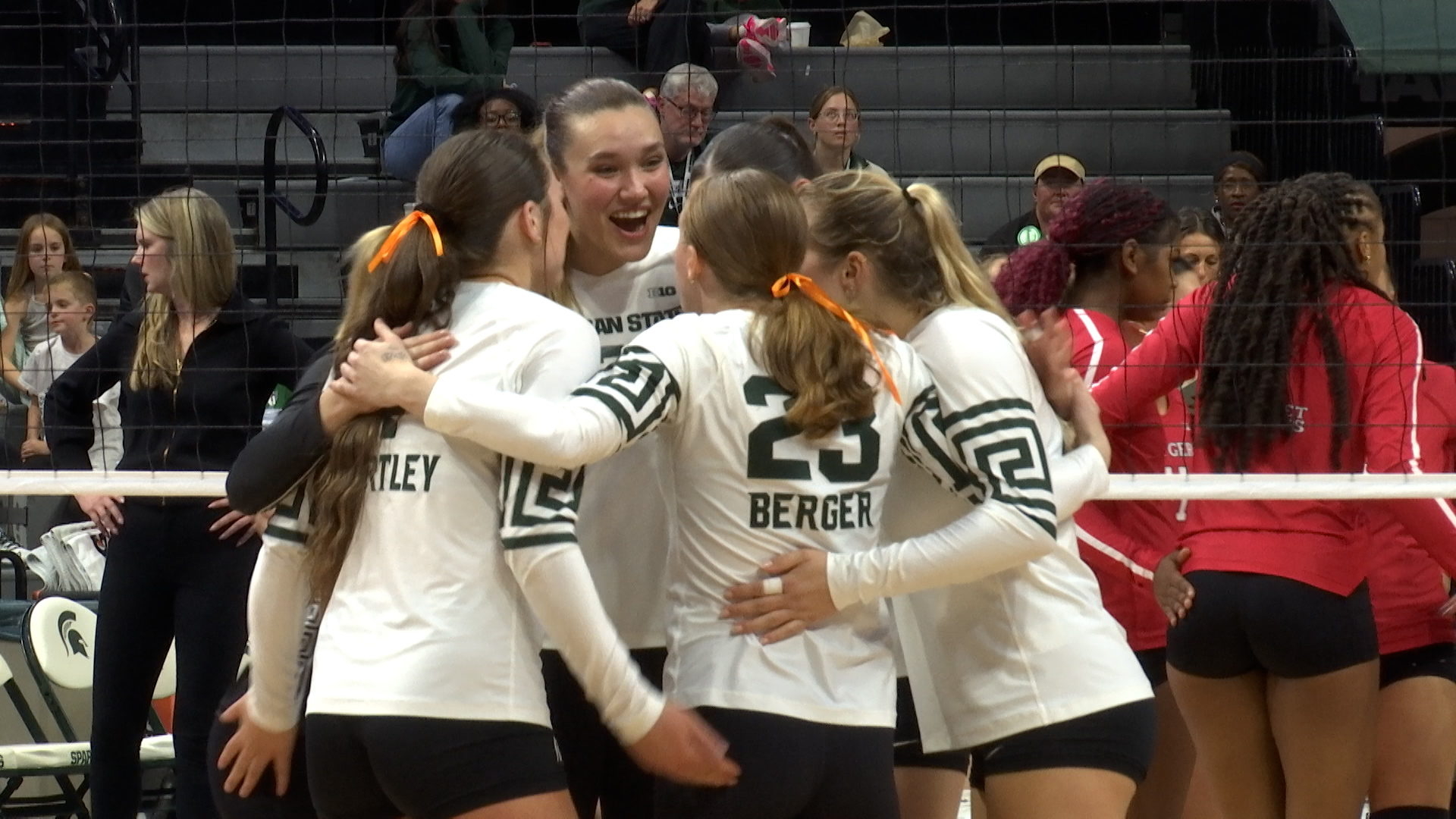 MSU volleyball snaps skid with sweep of Rutgers