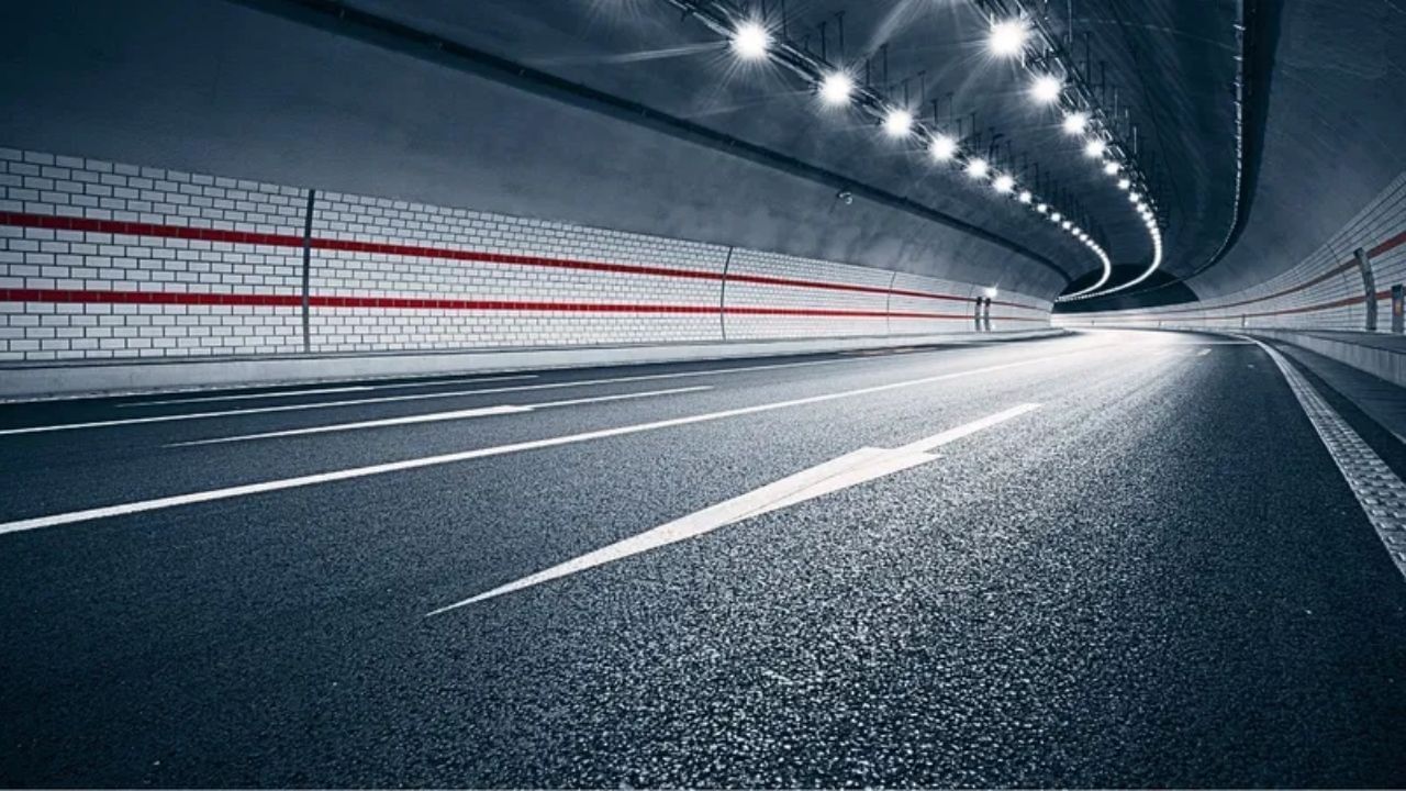 Delhi: New 4km tunnel between Inderlok and Kashmere Gate to cut travel ...