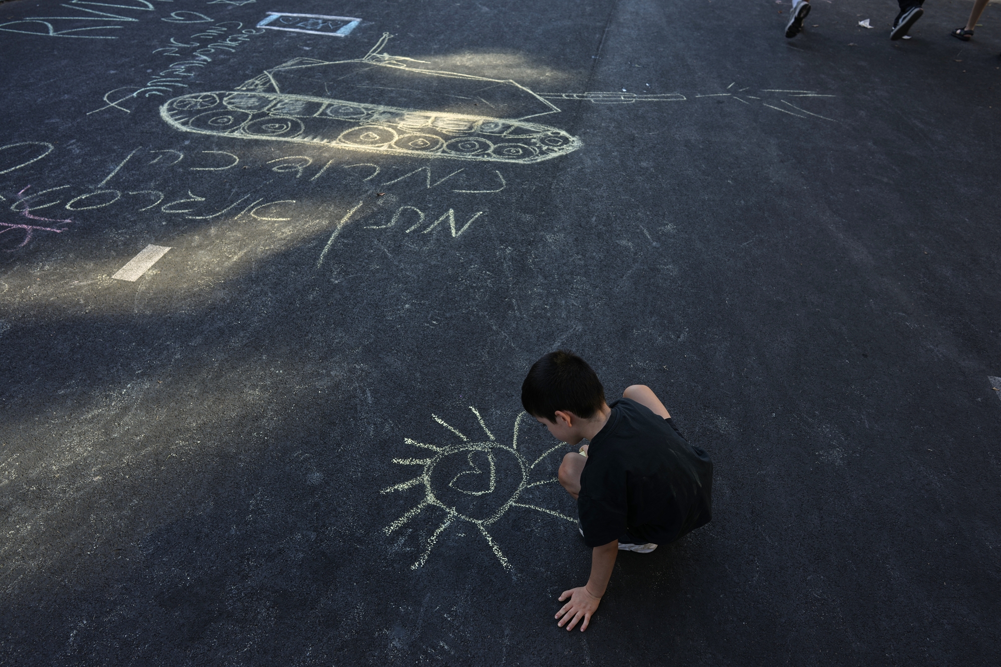 Αρθρο του Γιουβάλ Νόα Χαράρι στην «Κ»: Η Μέση Ανατολή τηρεί τις ...