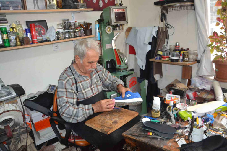 Ramazan ustanın 1 elinde 3 hüner