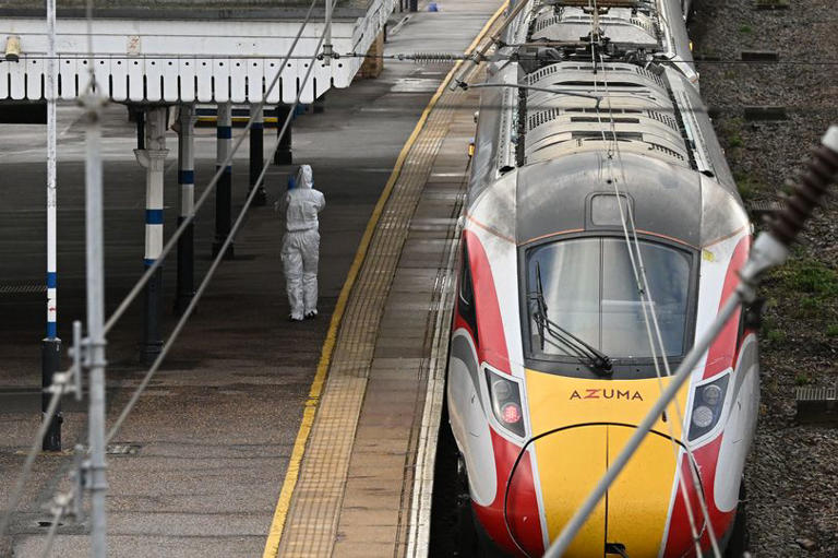 Huntingdon train stabbings: Latest travel advice as police close station