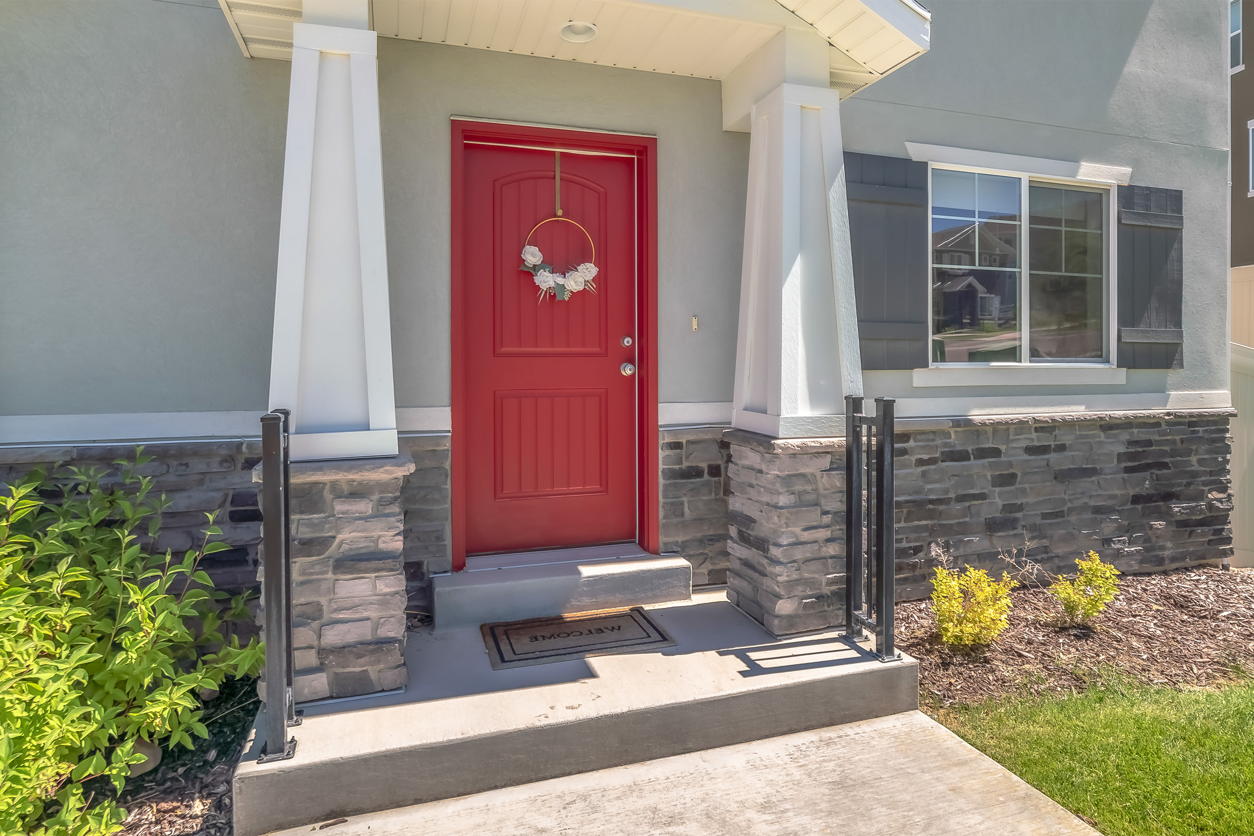 5 Projects That Boost Home Value — and 5 Cheap Alternatives