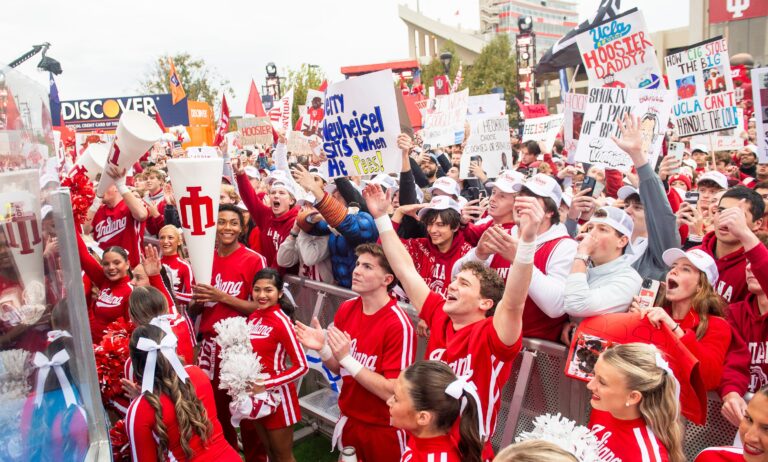 College football AP Top 25 rankings 2025: Voter reveals Week 11 poll