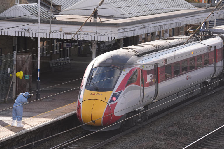 Two British nationals confirmed as suspects in Huntingdon train stabbings