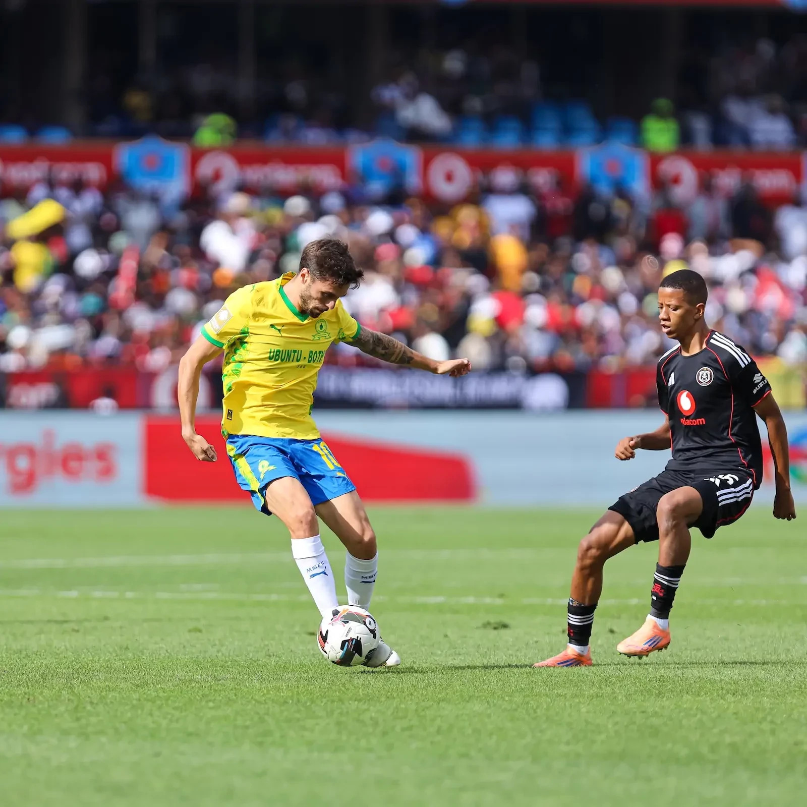How can I watch Orlando Pirates battle Mamelodi Sundowns in the Betway ...