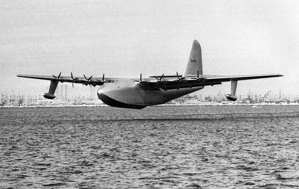 Today In Aviation History: First Flight of the Hughes H-4 Hercules – "Spruce Goose"