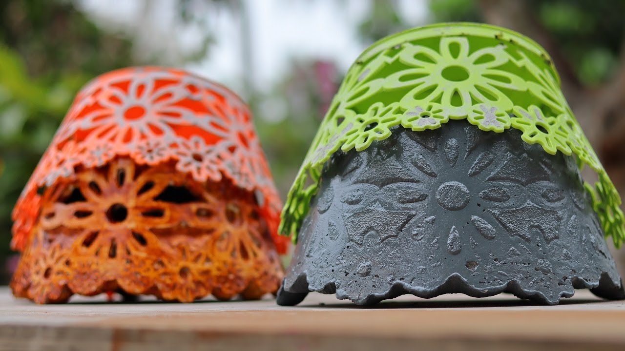 DIY flower pots from a vegetable basket!