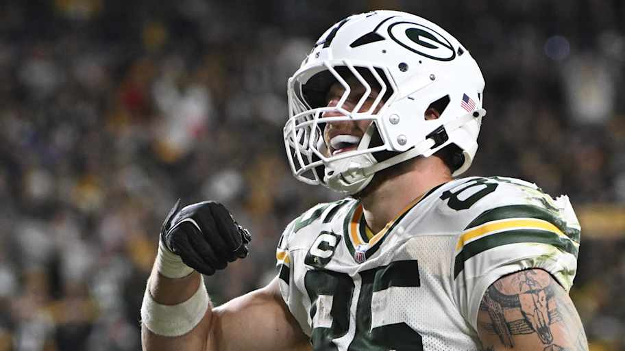 Tucker Kraft Injured as Packers Trail Panthers in Third Quarter