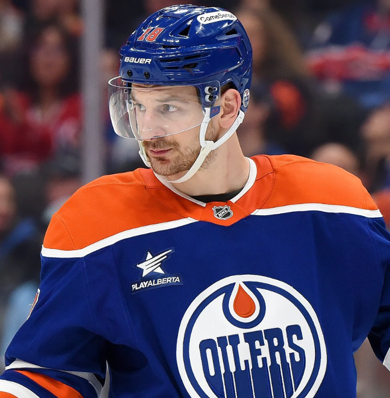 When will Zach Hyman make his long-awaited return to the Edmonton Oilers?