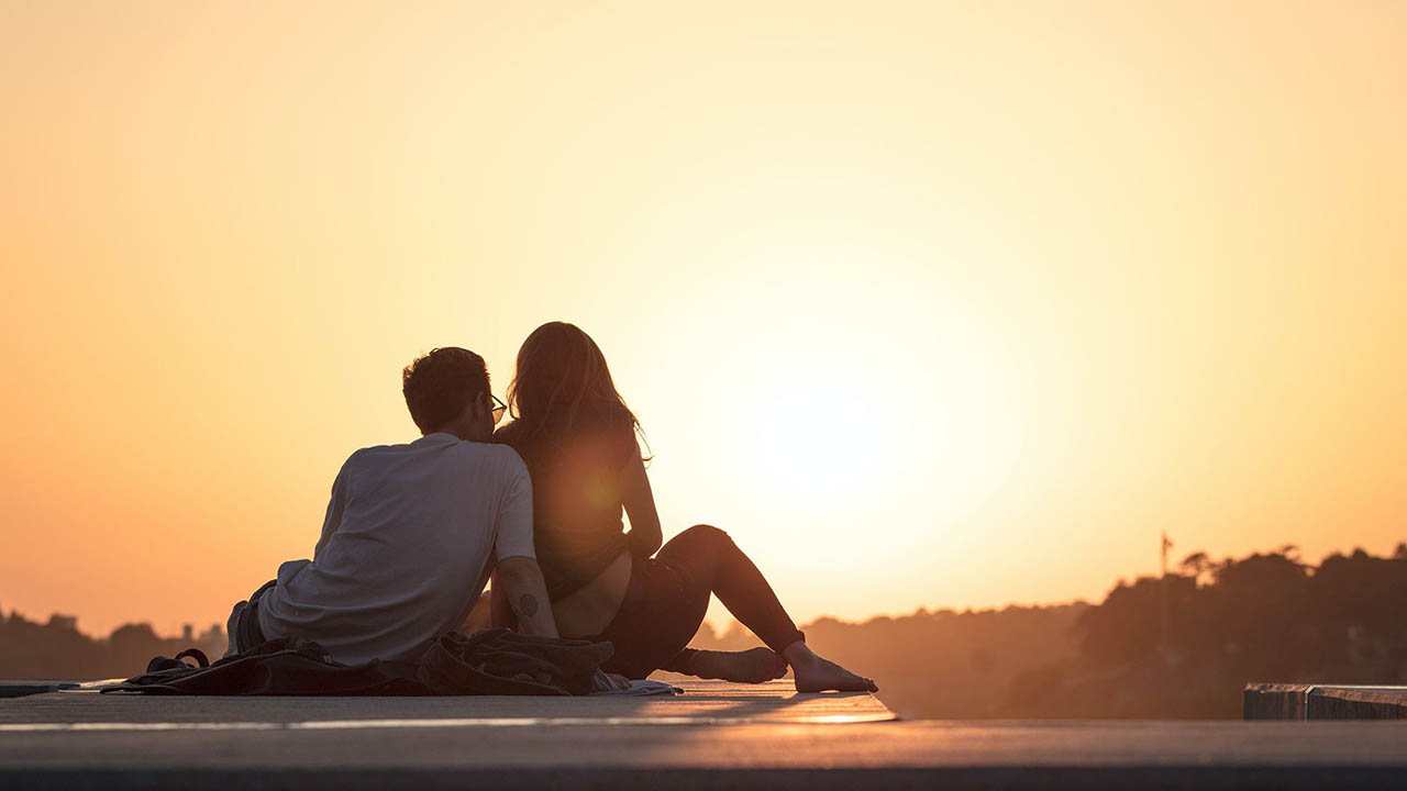 If You and Your Partner Do These 8 Things Daily, Your Relationship is ...